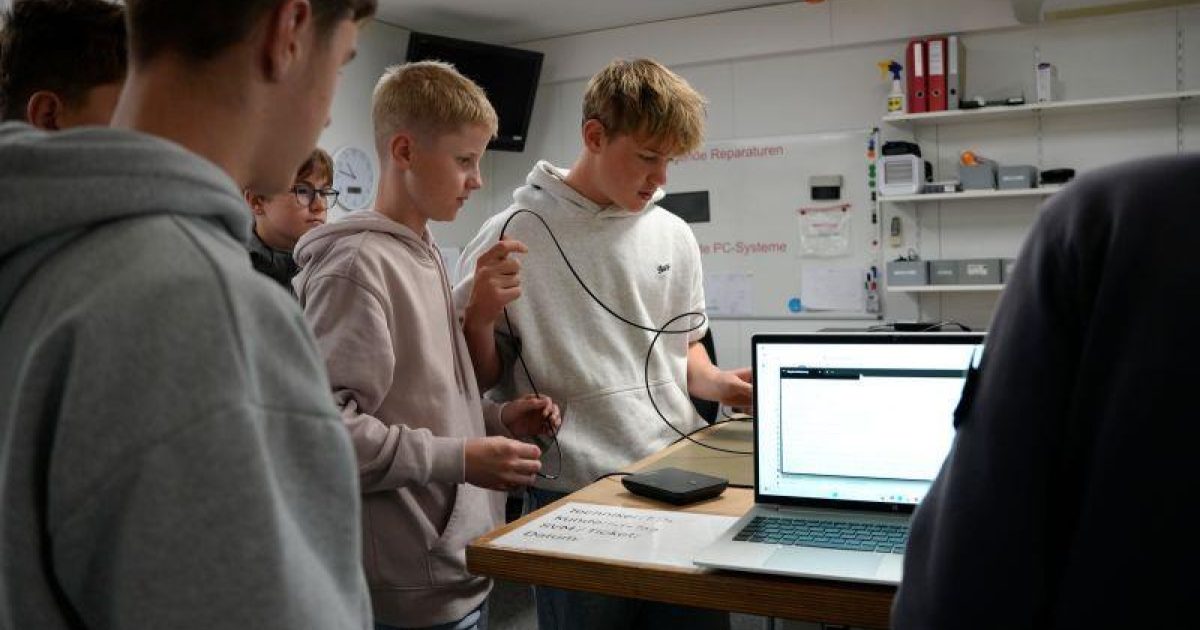 ComDataNet | Berufsinformationstage bei ComDataNet